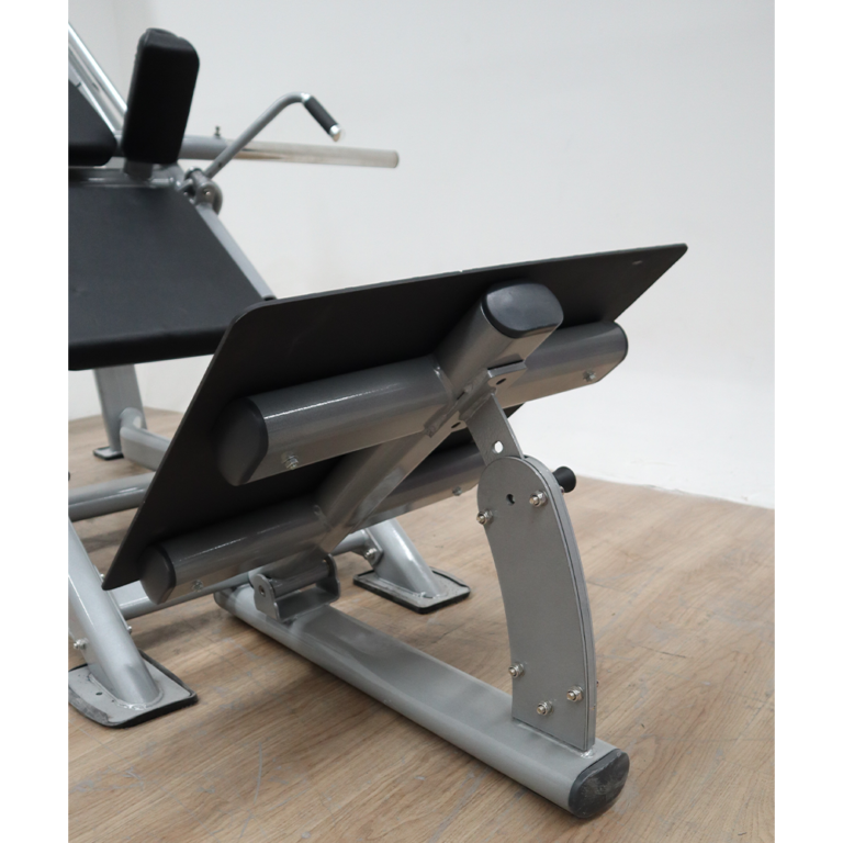 Hack Squat Versatility - MR FITNESS