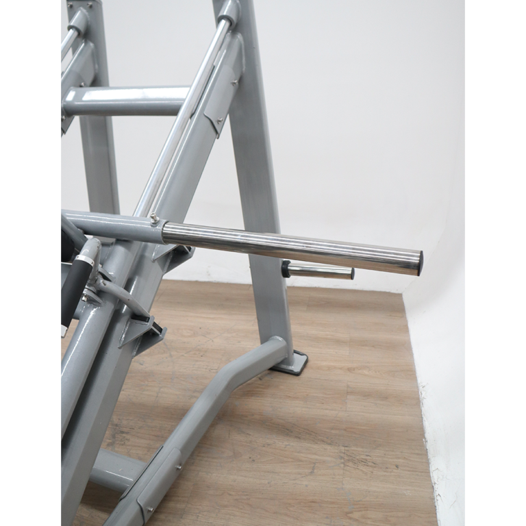 Hack Squat Versatility - MR FITNESS